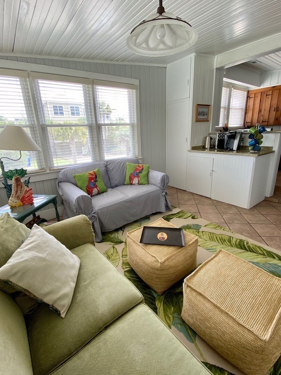 Ocean Views From All Over/beach Access Across From House/close To Restaurants - 폴리 비치