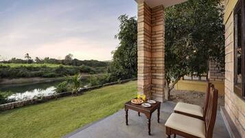 Casa de Campo de Luxo, 1 cama de casal, vista para o rio | Vista para a água