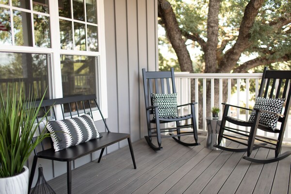 Modern 3br 2.5ba Getaway Near Downtown, Mid-state Fair & Wineries, Perfect Spot! - Paso Robles, CA