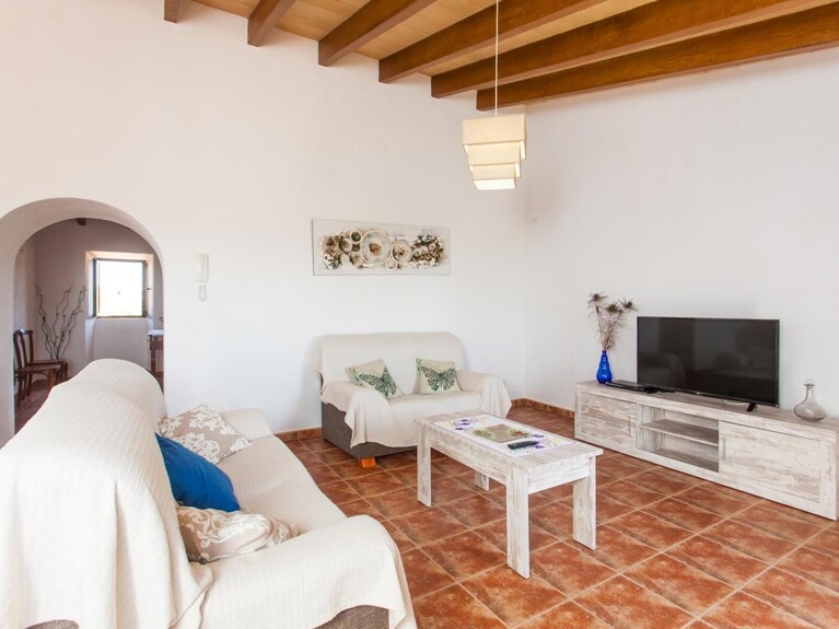 Villa Paula. Maison Traditionnelle Réformée De Majorque - Majorque