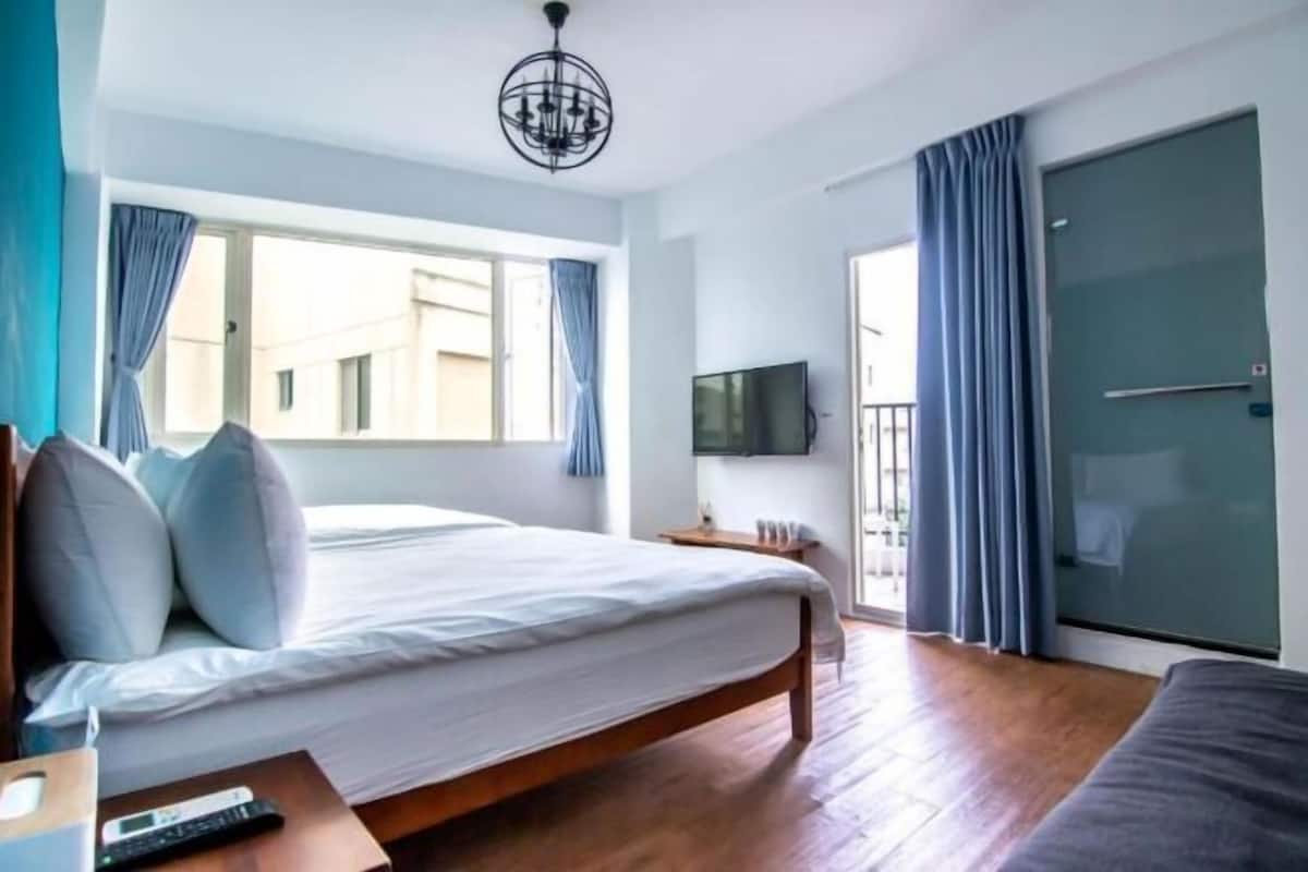 Wi-fi grátis, roupa de cama fornecida