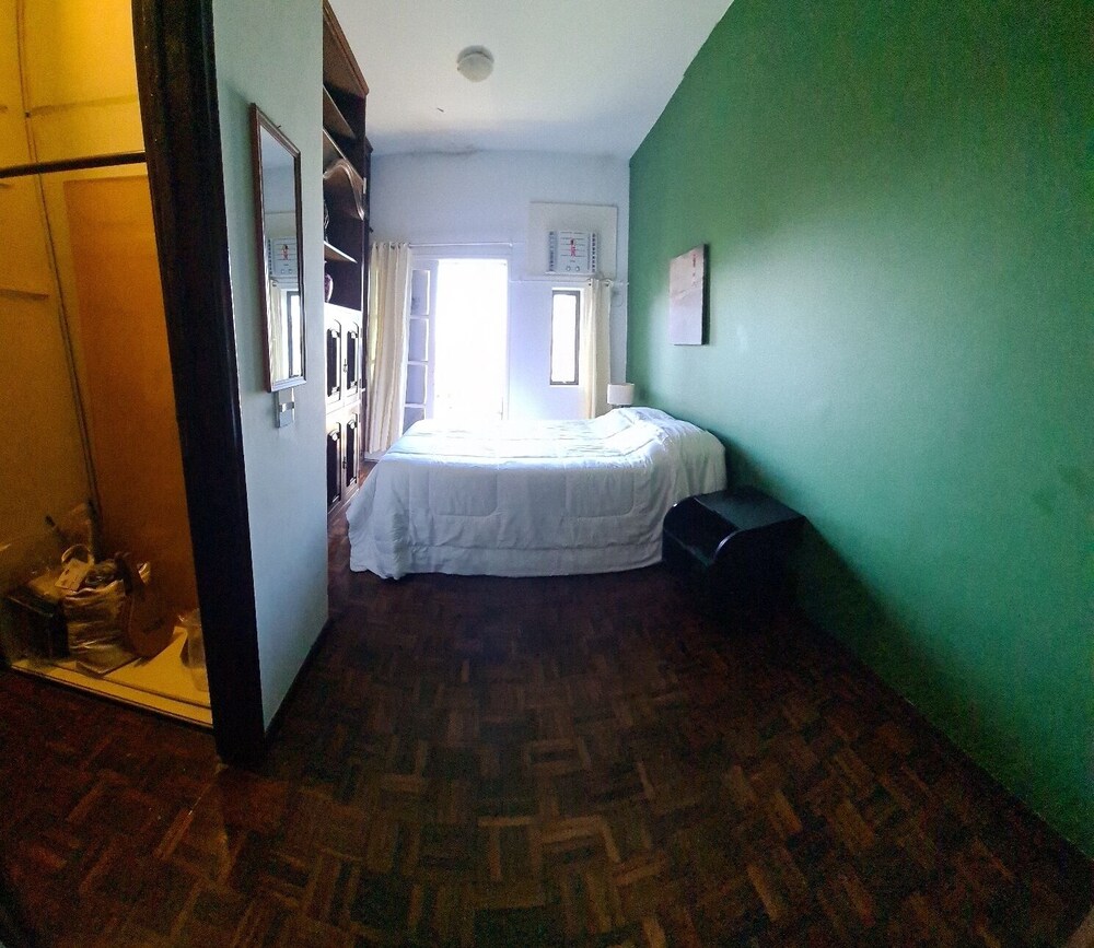 Joá -25-pessoas - 10 Quartos- 8 Suites - Rio de Janeiro