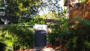 Entrada do alojamento