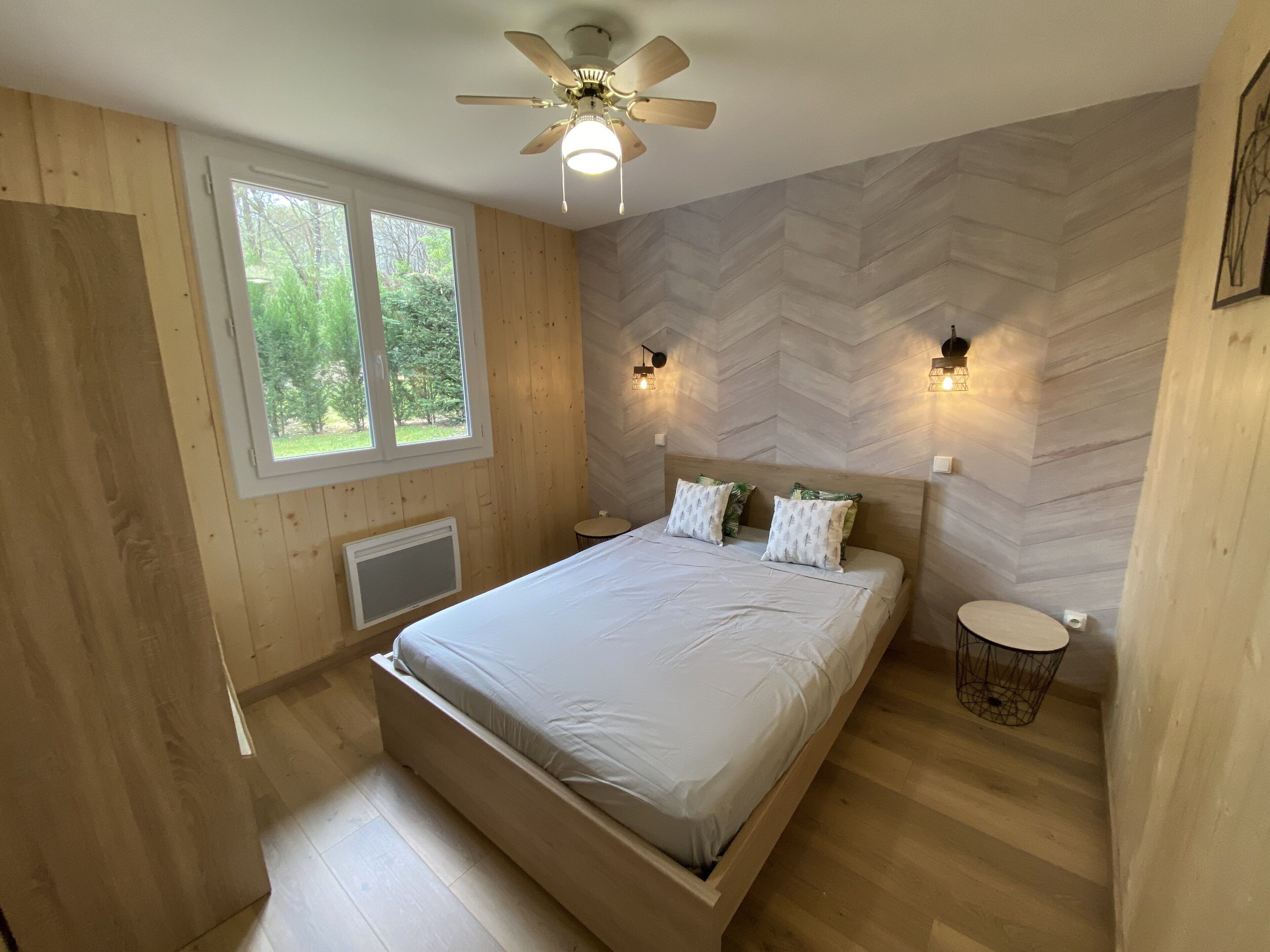 Chalet Près Rivière Avec Parc Arboré & Piscine Chauffée à St Antonin Noble Val - Tarn-et-Garonne