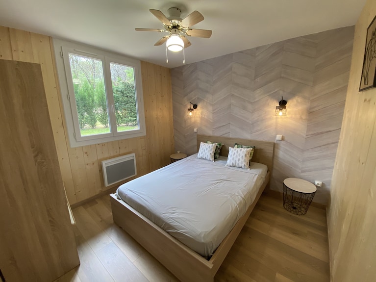 Chalet Près Rivière Avec Parc Arboré & Piscine Chauffée à St Antonin Noble Val - Tarn-et-Garonne