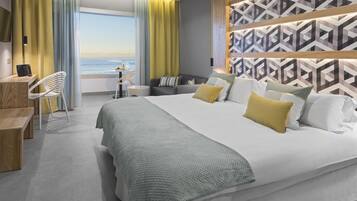 Minibar, secretária, cortinas/cortinados opacos, quartos insonorizados
