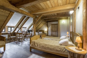 Quarto quádruplo (Grange) | Roupas de cama premium, individualmente decorados