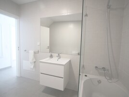 Suite, casa de banho privativa (Suite 2) | Casa de banho