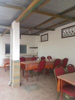 Café da manhã continental grátis todos os dias