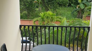 Apartamento, 1 cama king-size, não fumadores | Varanda
