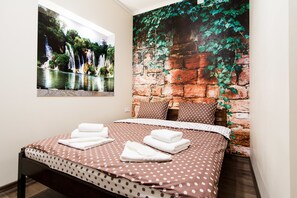 Apartamento standard, para não fumantes | Ferros/tábuas de passar roupa, Wi-Fi de cortesia, roupa de cama