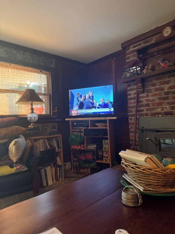 Aylett River Paradise: A Whimsical Gem Designed To Harmonize With Nature. - Virginia