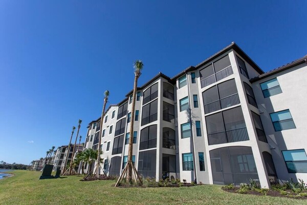 Guava Getaway Summary - Lakewood Ranch, FL