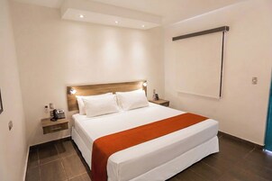 Quarto Superior | Roupa de alta qualidade, edredões de penas, com decoração personalizada 