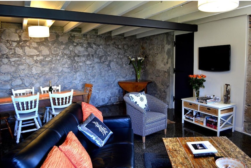 Heritage Garden Cottage - Tasmania