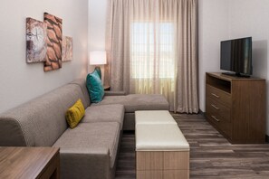 Suite, 1 quarto | Secretária, Wi-fi grátis 