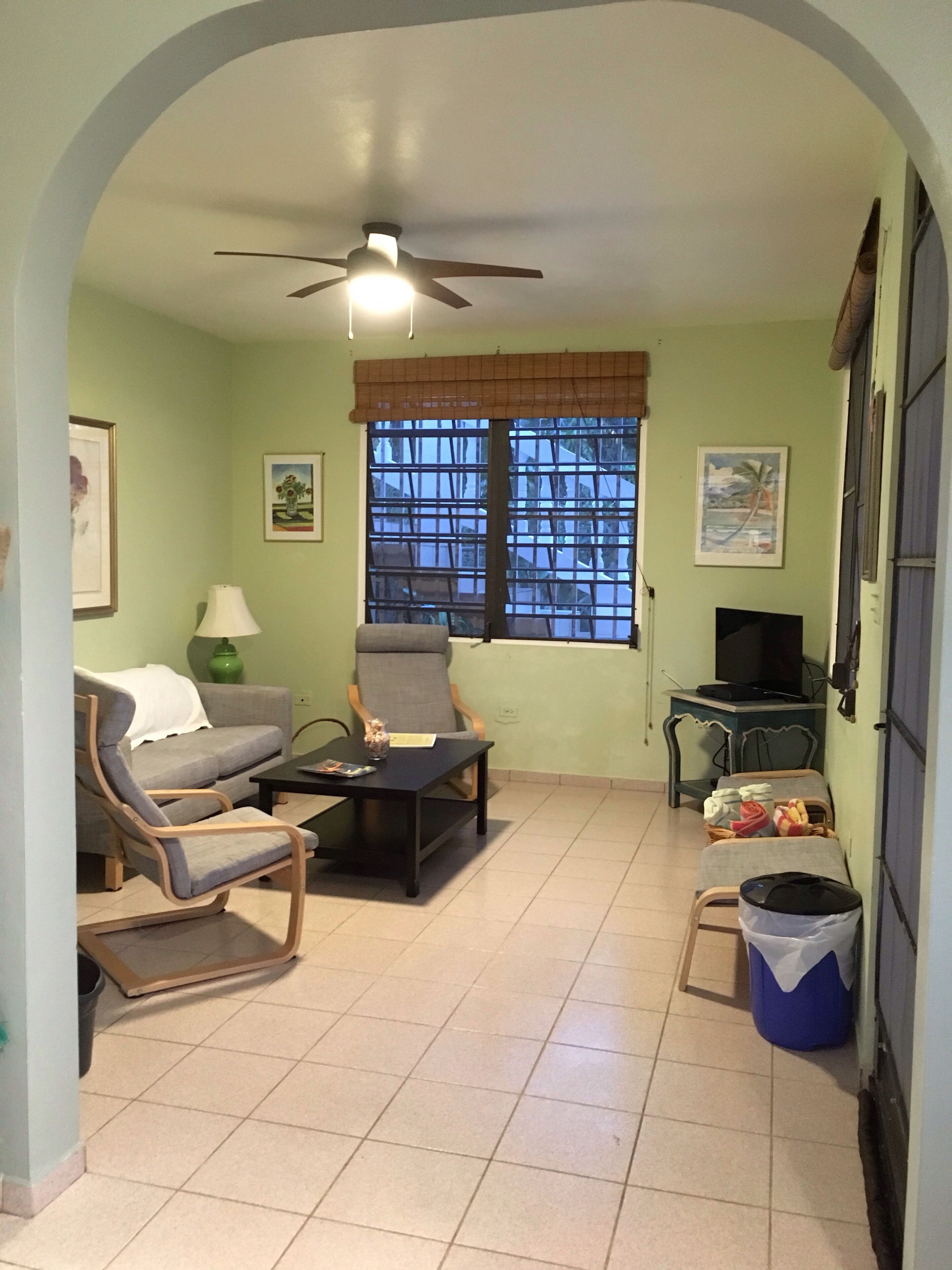 ¡Escápese De Las Impresionantes Vistas De Los Océanos Y La Piscina! - Vieques