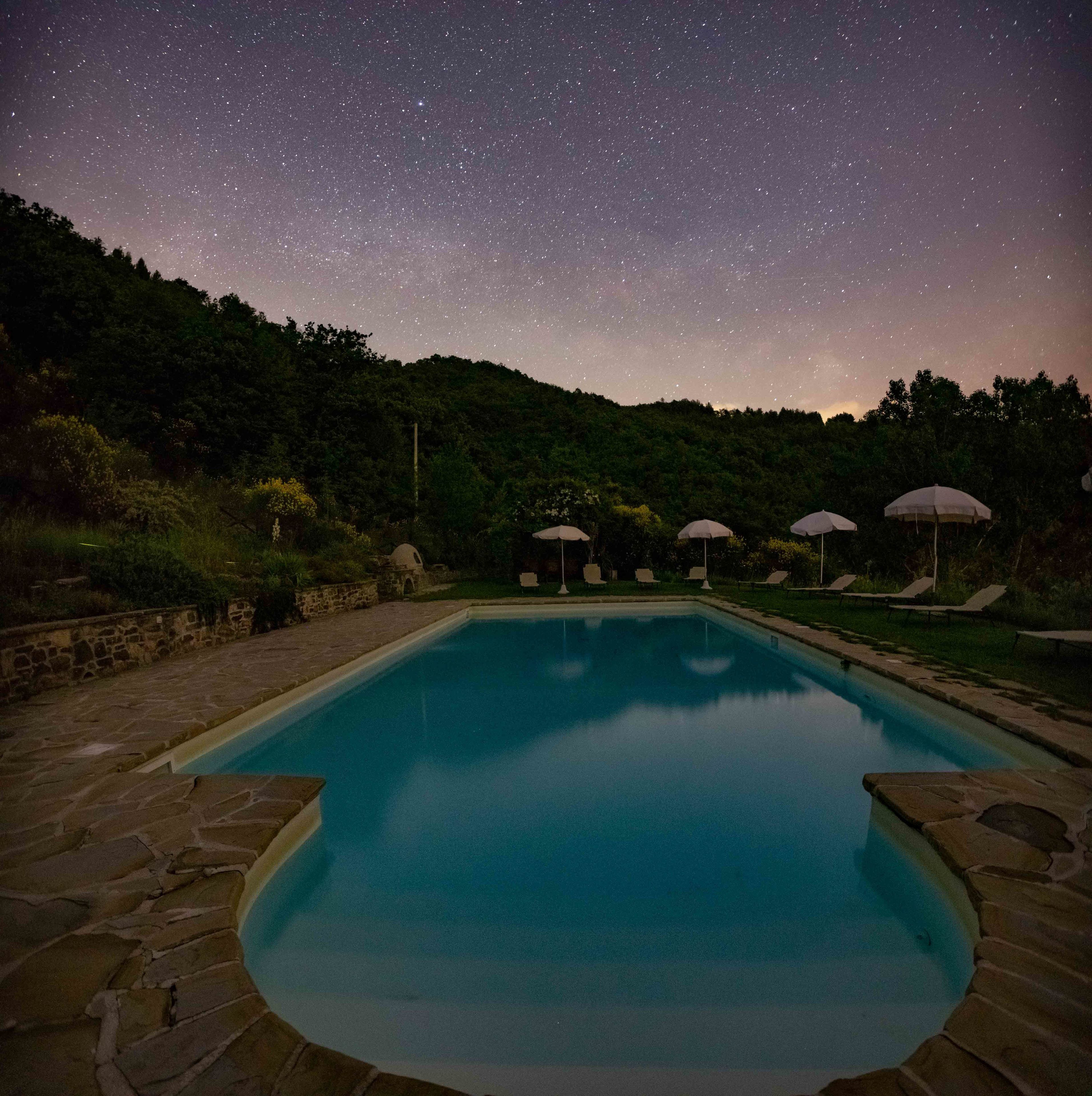 Piscina exterior sazonal 
