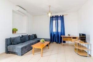 Apartamento (Apartments Dubrovnik Airport - Two Be) | Sala | TV de ecrã plano