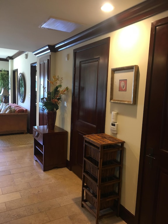 Luxurious 5 Star Ocean Front Complex At Waipouli Beach Resort. Unit A201 - Kauai, HI