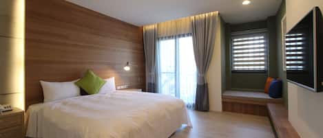 Secretária, cortinas/cortinados opacos, Wi-fi grátis