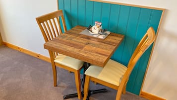 Quarto Duplo Superior, casa de banho anexa, vista para o mar | 1 quarto