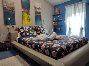 Quarto Familiar (Smokey) | Com decoração personalizada, com mobília individualizada 