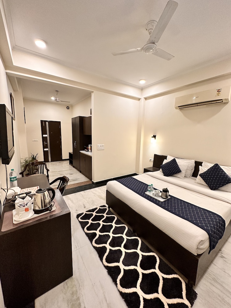 Hollyhocks Residency - Gurugram