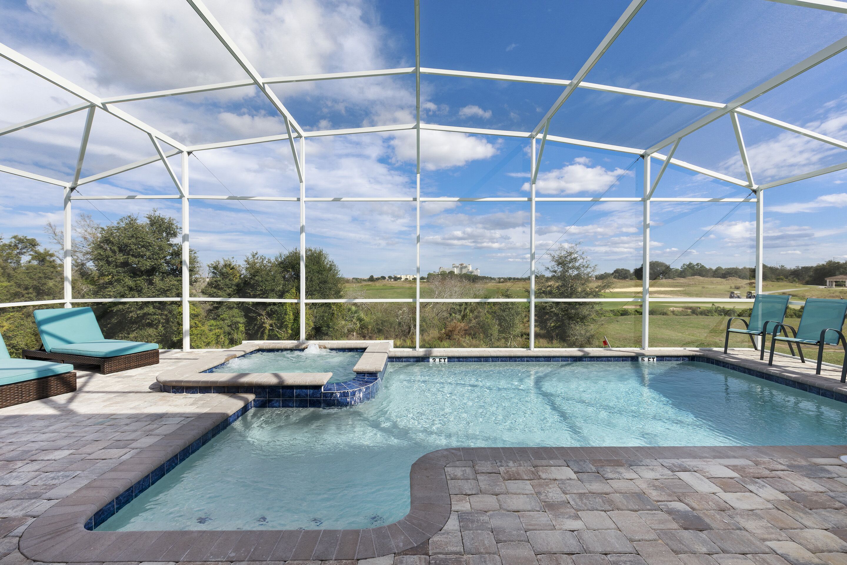 Luxury Villa with Theater & PS4 Games & Private Pool Spa Overlooking ...