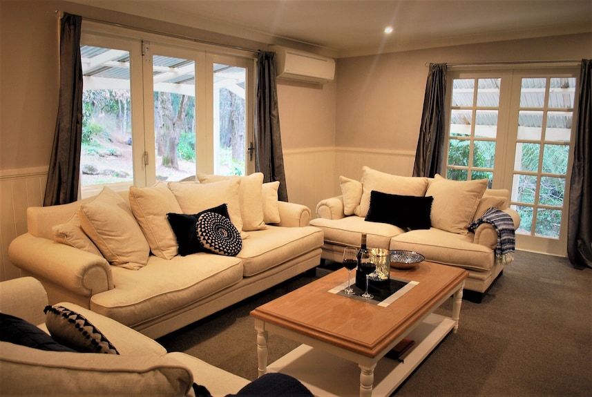 Mount Tomah Huntington Lodge & Cottage - The Complete Escape Package - Blue Mountains