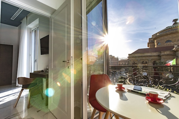 Superior Deluxe Apartment | Vista do quarto