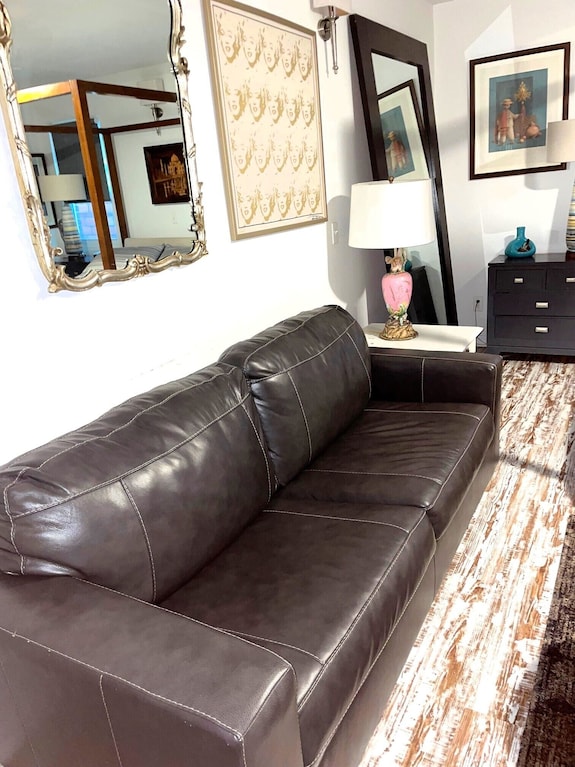 Centro Arte Y Ecléctica C - Mobile, AL