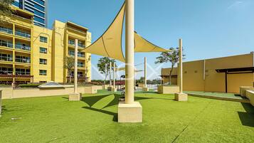 Área de recreio para crianças (ao ar livre)