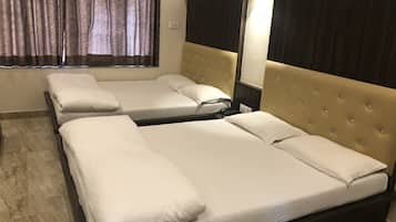 Quarto Familiar | 1 quarto, quartos insonorizados, Wi-fi grátis, roupa de cama fornecida