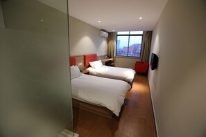 Quarto Twin Superior | Secretária, cortinas/cortinados opacos, Wi-fi grátis 