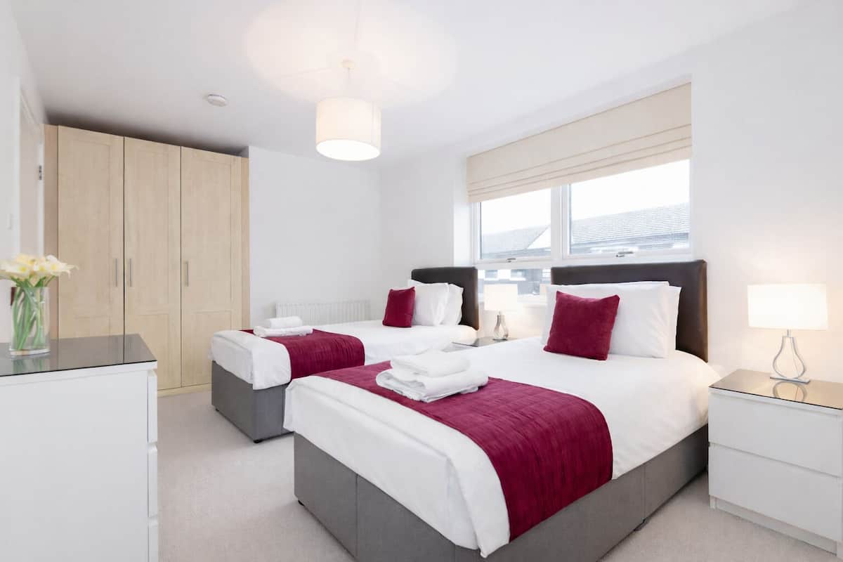 Cofre no quarto, ferro/tábua de engomar, Wi-fi grátis