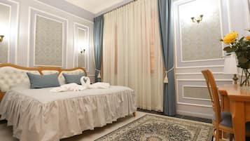 Suite Deluxe, não fumadores | Roupa de alta qualidade, camas de colchão Select Comfort