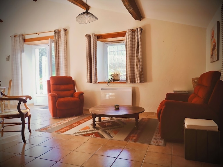 Gîte Nature Pour 4 Personnes, Avec Piscine, En Cévennes. - La Couvertoirade