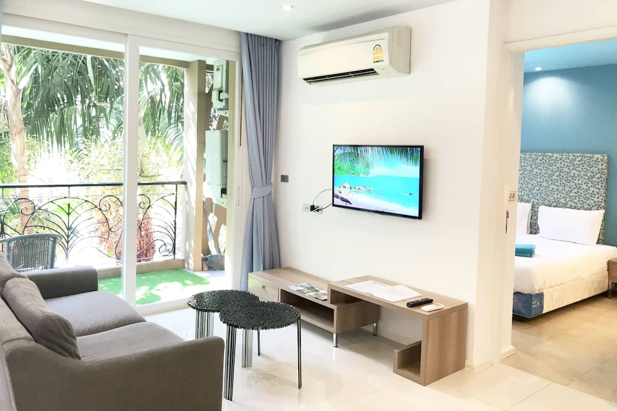 2-ฺBedroom Apartment | Sala de estar | TV de tela plana, Netflix