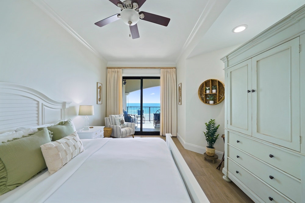 Frente A La Playa 4 Habitaciones, 3 Baños, Capacidad Para 10 Personas Villa Coyaba 205 Servicio De Playa Incluido. Piscina Infinita Frente A La Playa! - Destin, FL