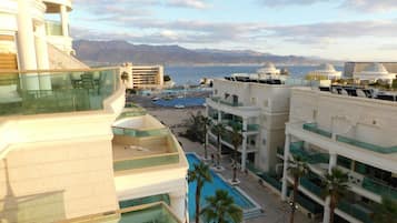 Apartamento Deluxe, 3 quartos, vista para o mar | Vista do quarto