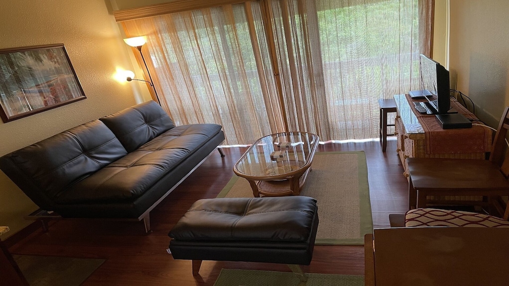 Experience The Island Paradise Of Kauai's North Shore From Above The Treetops - Kauai, HI