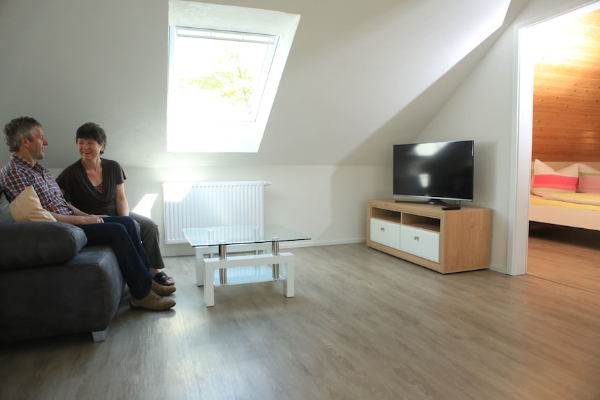 Mooi Appartement Op De Bovenste Verdieping, Omringd Door Wijngaarden - Durbach