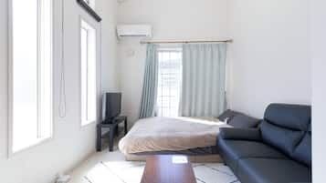 Apartamento básico (with Loft #202) | 1 quarto, ferros/tábuas de passar roupa, Wi-Fi de cortesia