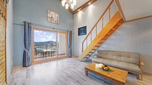 Dúplex (A) | 1 quarto, roupa de alta qualidade, Wi-fi grátis