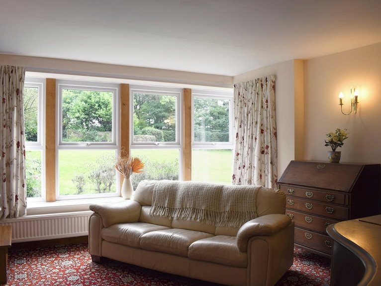 Liverton Lodge Farmhouse - United Kingdom