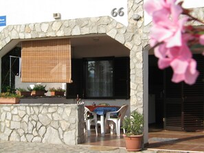 Apartamento (Ground Floor) | Varanda