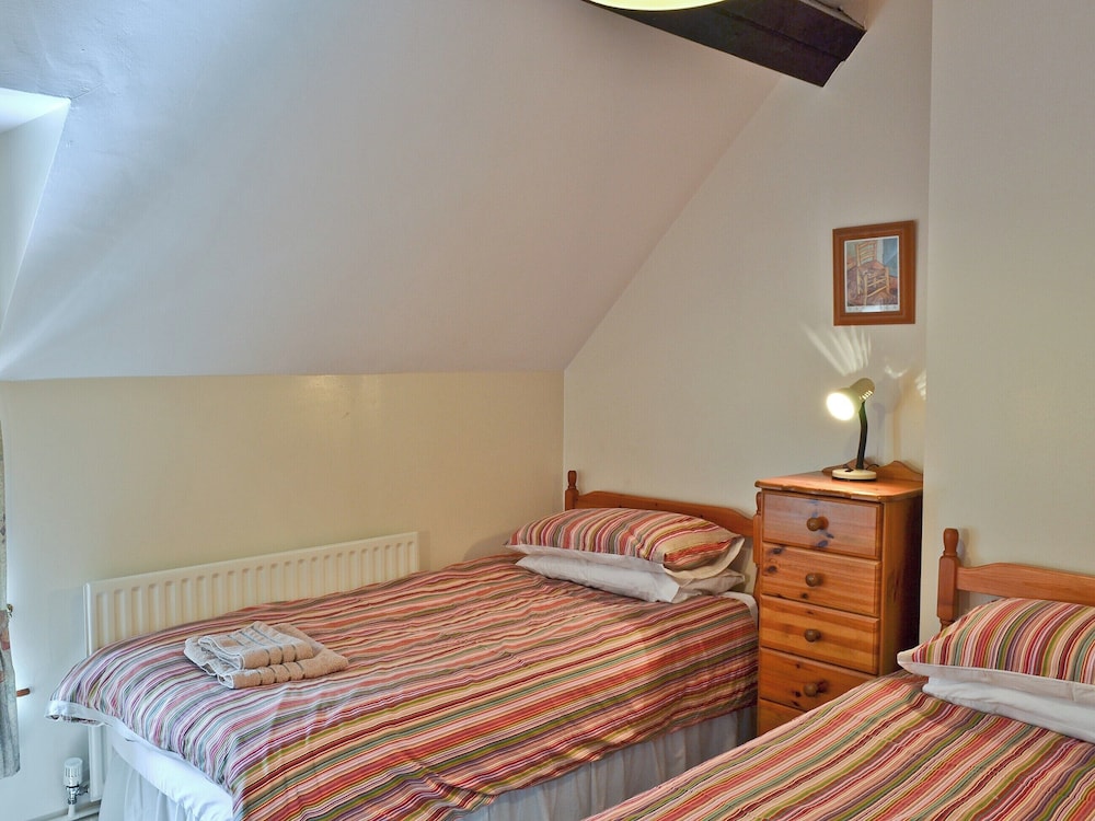 3 Bedroom Accommodation In Swanick, Near Alfreton - Nottinghamshire