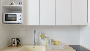 2nd Herzel beach apartment | Cozinha privada