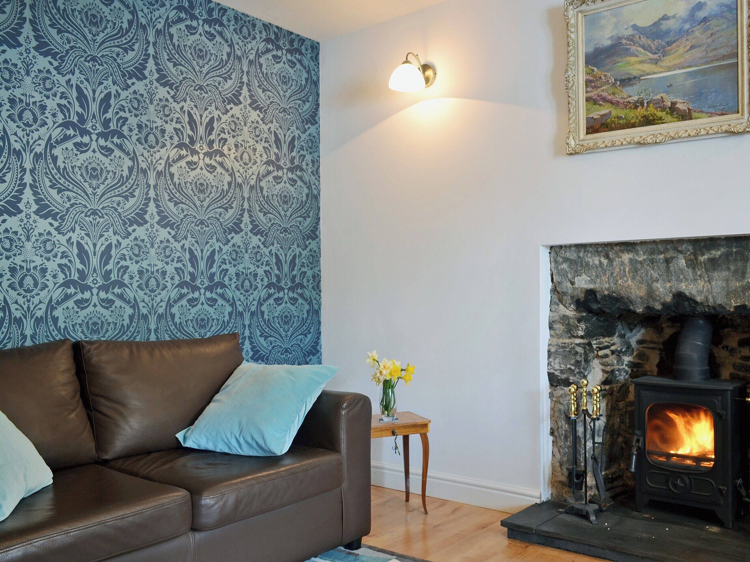 Alojamiento De 2 Habitaciones En Dornie, Near Kyle - Skye